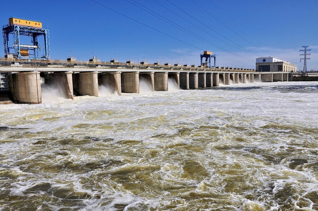 Water as a weapon - cadus.org